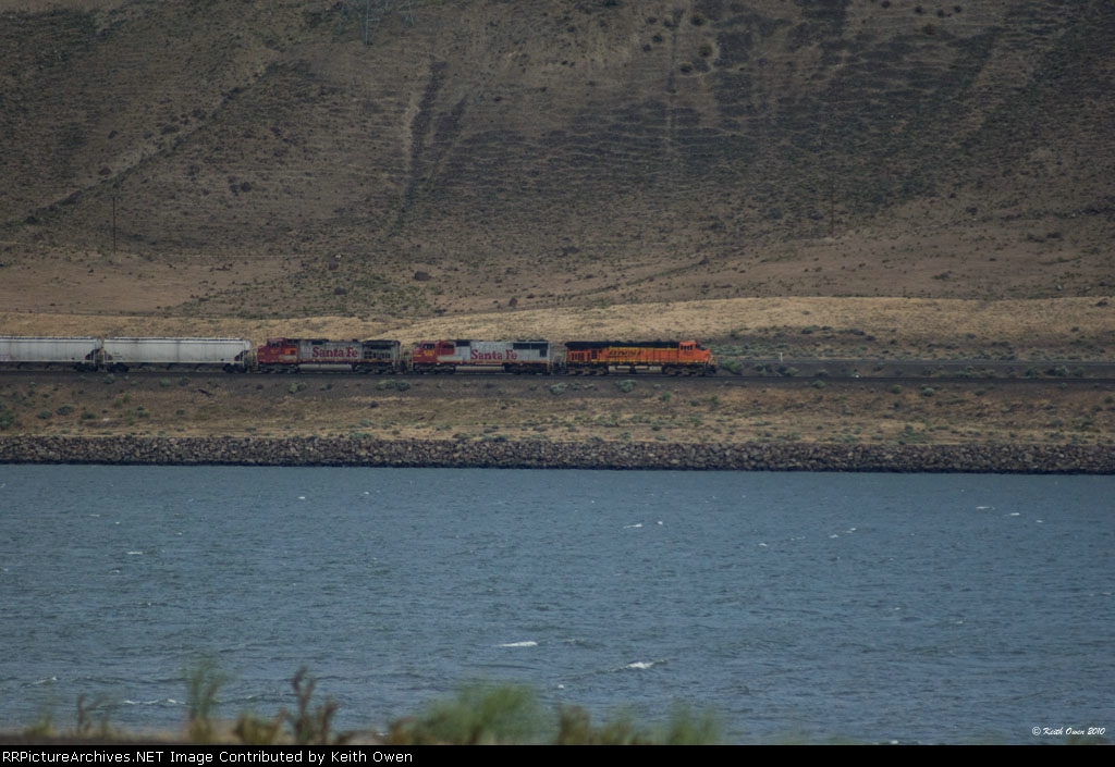 BNSF 7628